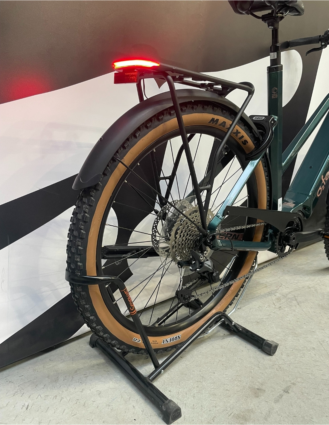 Vern 8.1 Adventure Reconditionné - L - 44Km